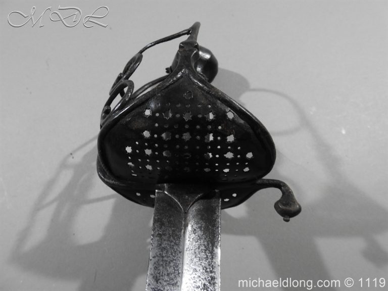 German Cavalry Broadsword c 1700 – Michael D Long Ltd | Antique Arms ...