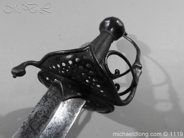 German Cavalry Broadsword c 1700 – Michael D Long Ltd | Antique Arms ...