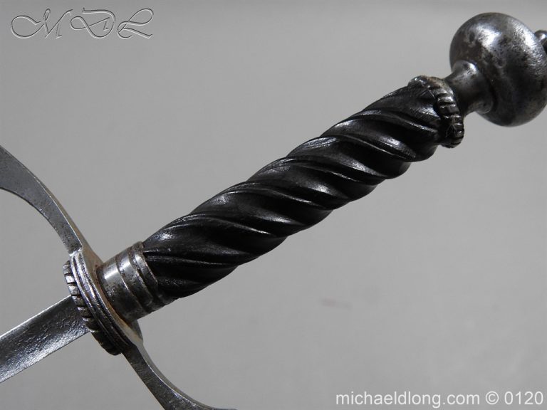 Italian Stiletto Dagger – Michael D Long Ltd | Antique Arms & Armour