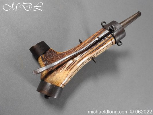 German Powder Flask 16th Century – Michael D Long Ltd | Antique Arms ...