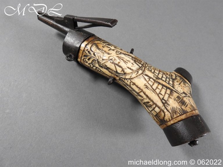 German Powder Flask 16th Century – Michael D Long Ltd | Antique Arms ...