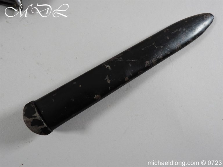 Italian M1938 Latch Lock Folding Carcano Bayonet – Michael D Long Ltd ...