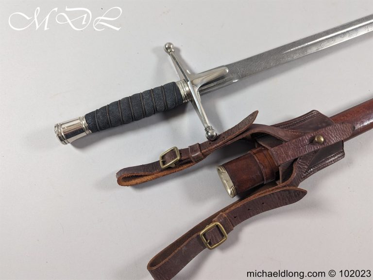 Highland Light Infantry Cross Hilt Officer’s Sword – Michael D Long Ltd ...