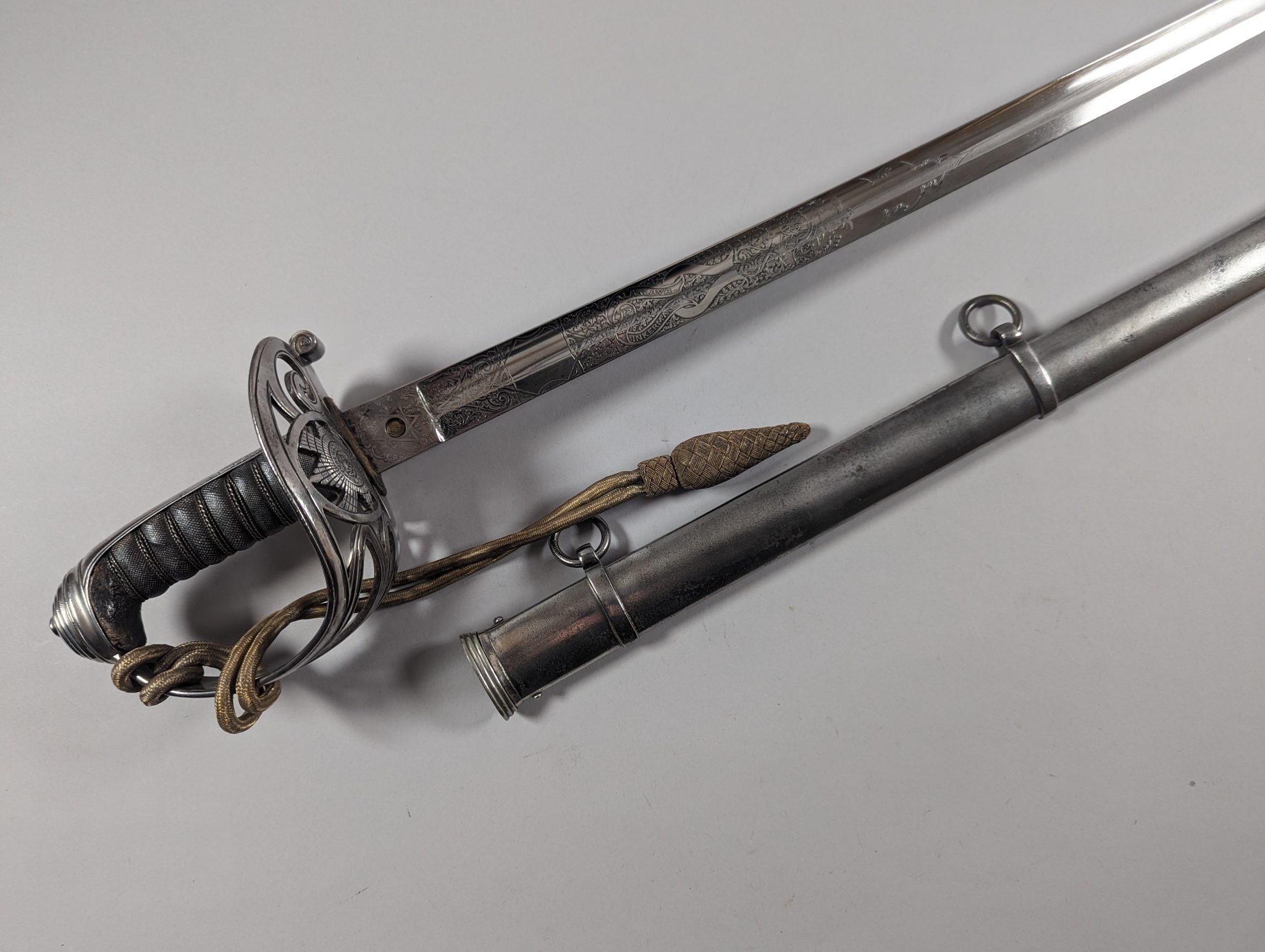 Victorian Scots Fusiliers Guards Officers Sword – Michael D Long Ltd ...