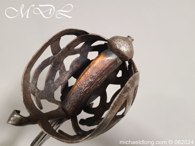 Scottish Beak Neb Ribbon Hilt Sword – Michael D Long Ltd | Antique Arms ...