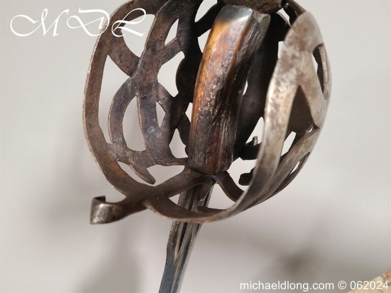 Scottish Beak Neb Ribbon Hilt Sword – Michael D Long Ltd | Antique Arms ...